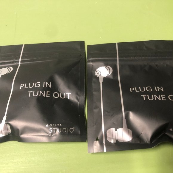 Delta | Headphones | New Lot Of 2 Sets Delta Studio Plug In Tune Out ...